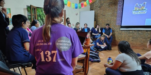 Prevención de violencias: equipos técnicos de Oberá se capacitaron con ...